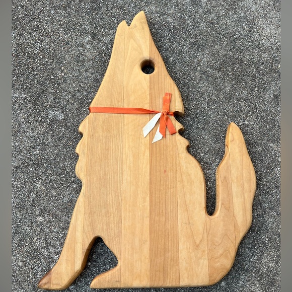 Dining | Wooden Coyote Wolf Cutting Or Cheese Board | Poshmark